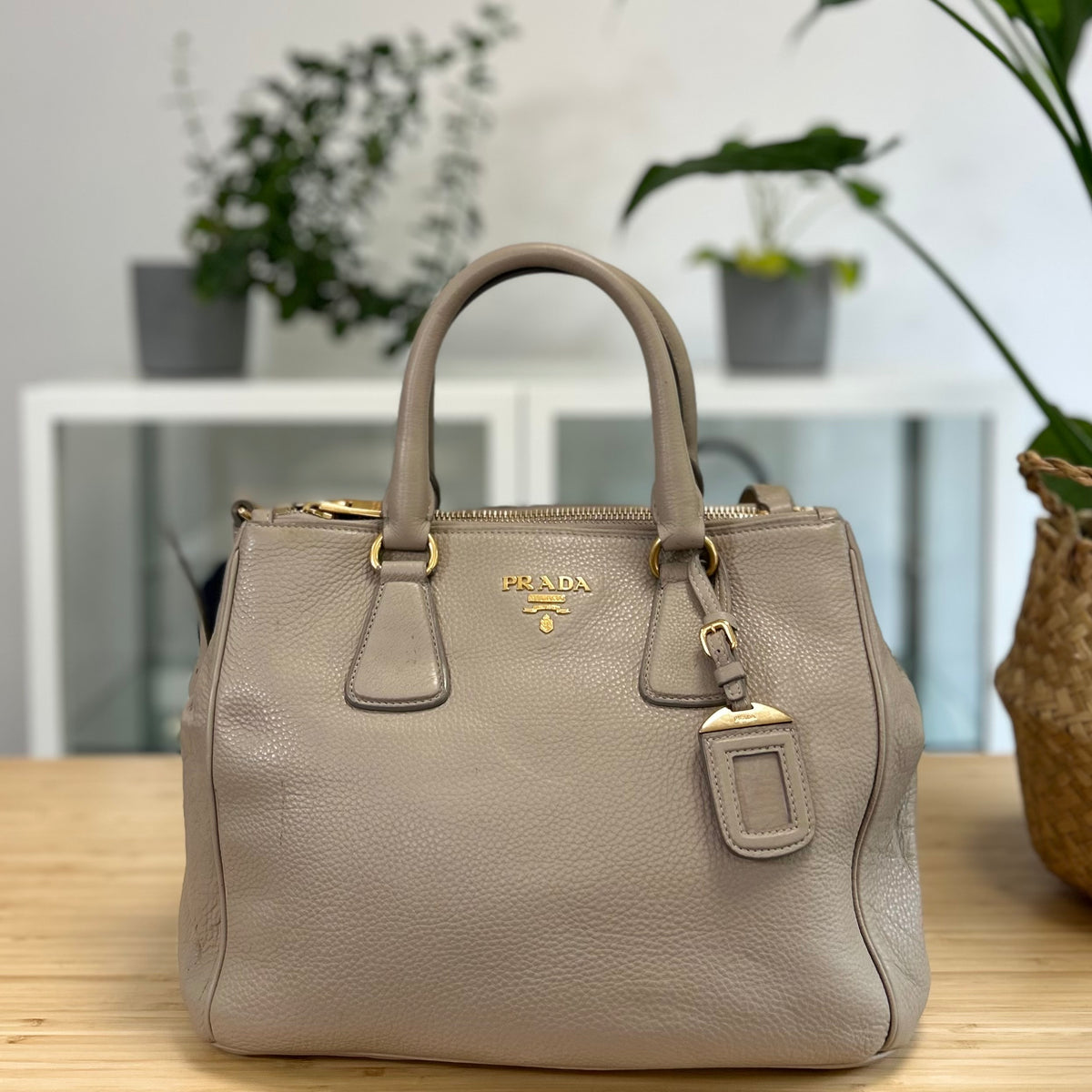Prada Daino Tote – ARMCANDY BAG CO